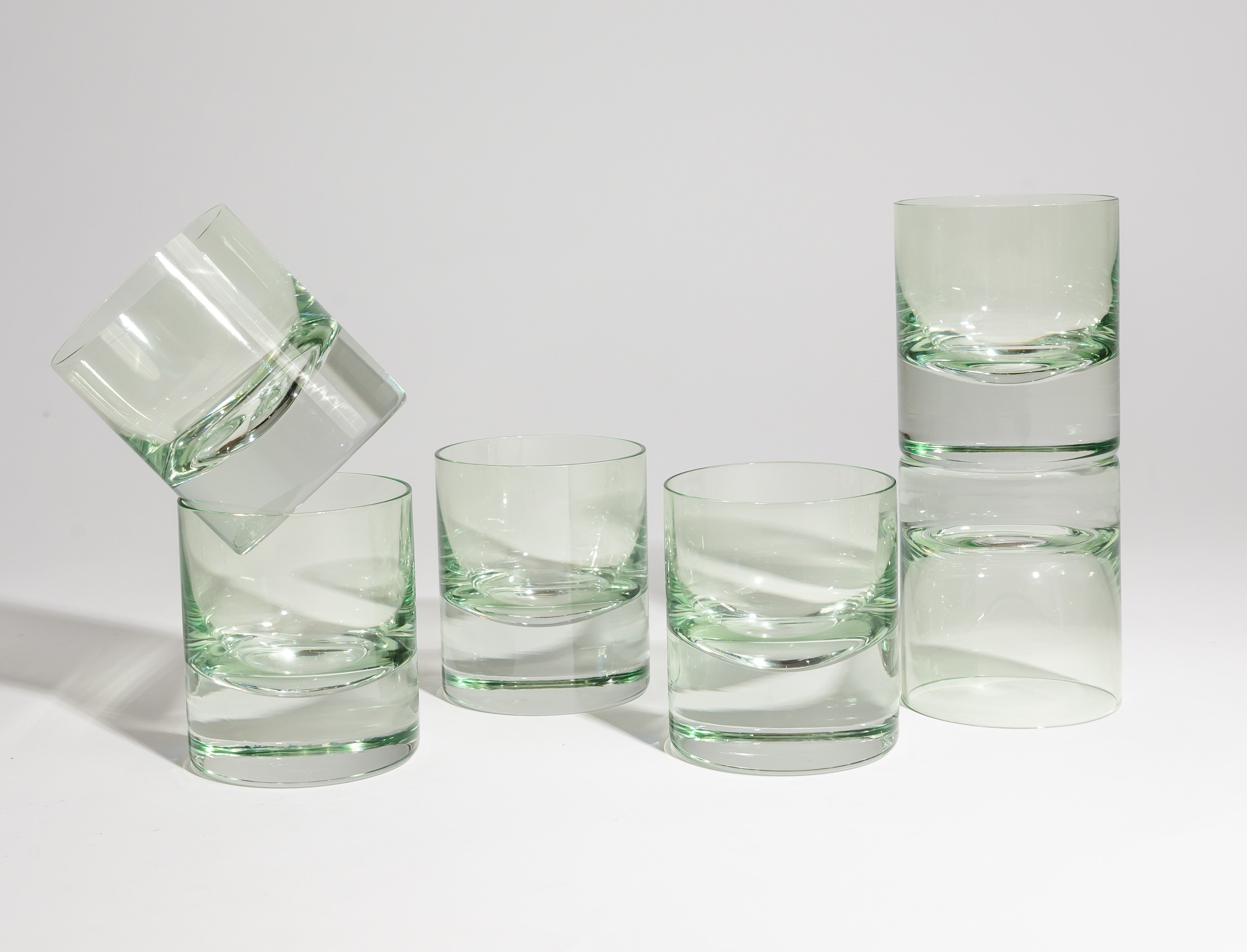 Your Guide to This Fall’s Color Trends – Estelle Colored Glass